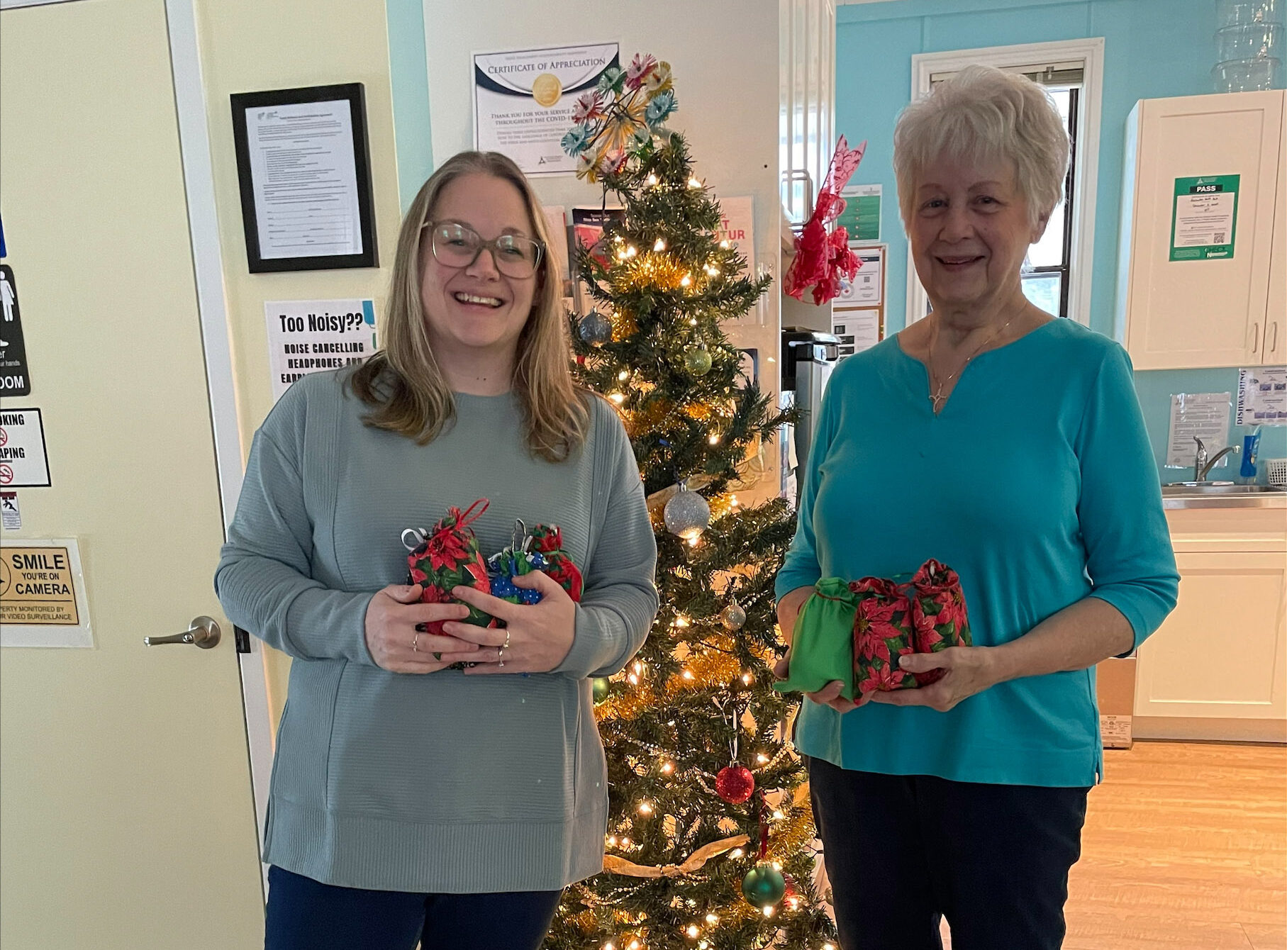 Bringing joy at Christmas, one satchel at a time - Haliburton Echo